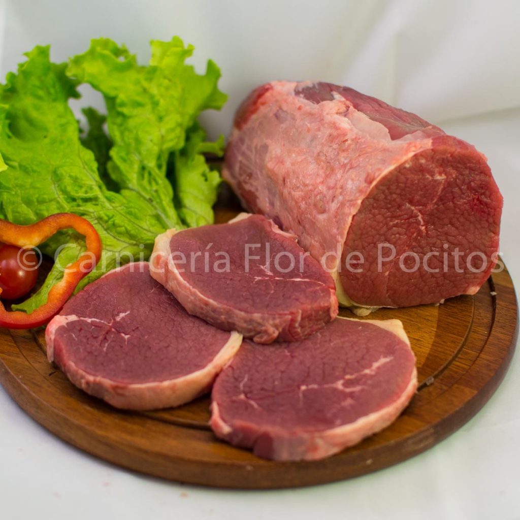 AGUJA DE NOVILLO SIN HUESO – Carniceria Flor de Pocitos